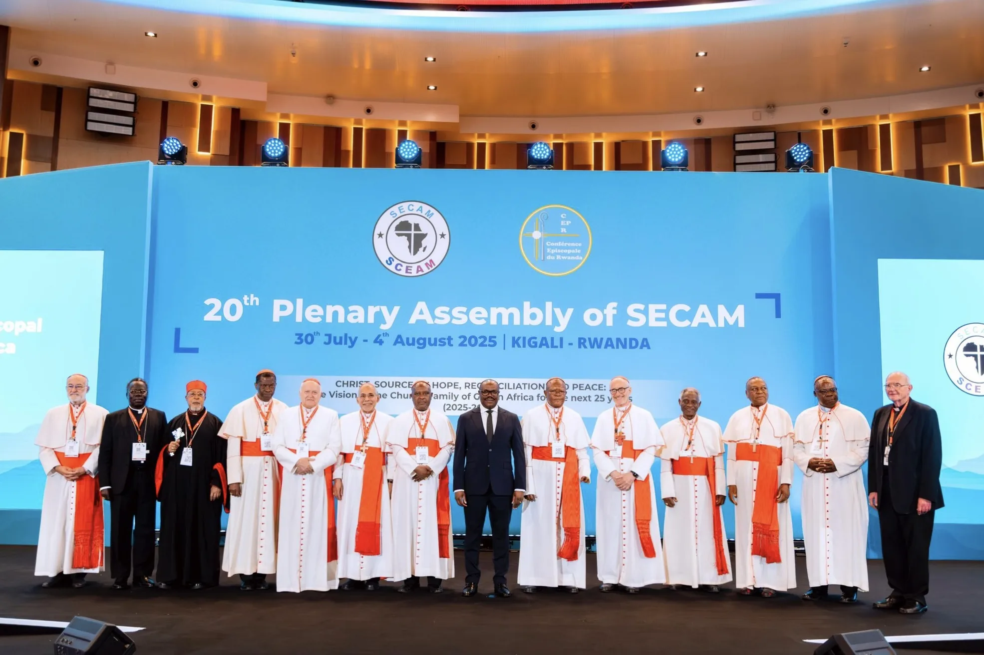 U RWANDA RWAKIRIYE BWA MBERE INTEKO RUSANGE Y’IHURIRO RY’INAMA Z ...